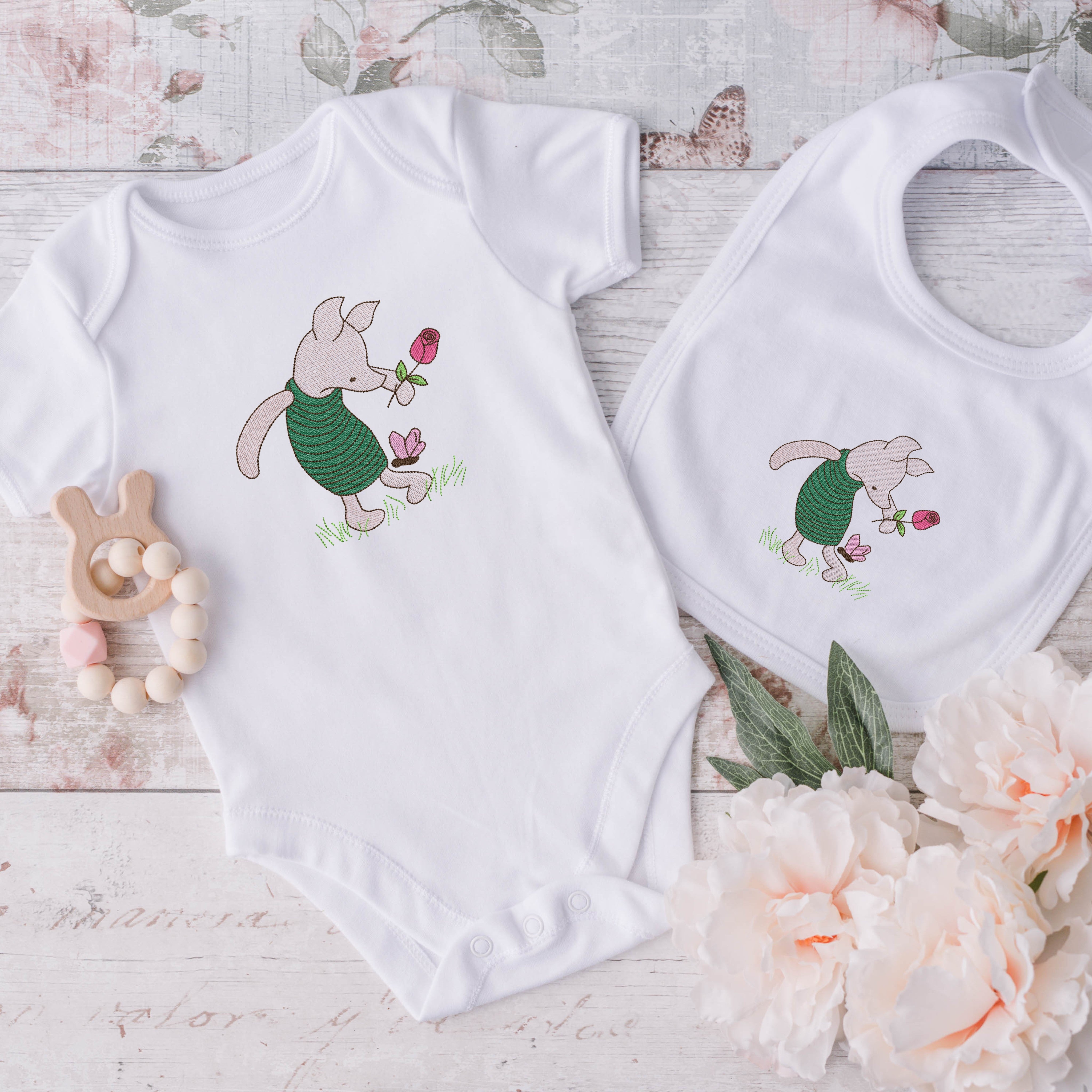 Piglet Butterfly Love – Digital Stitch Empire